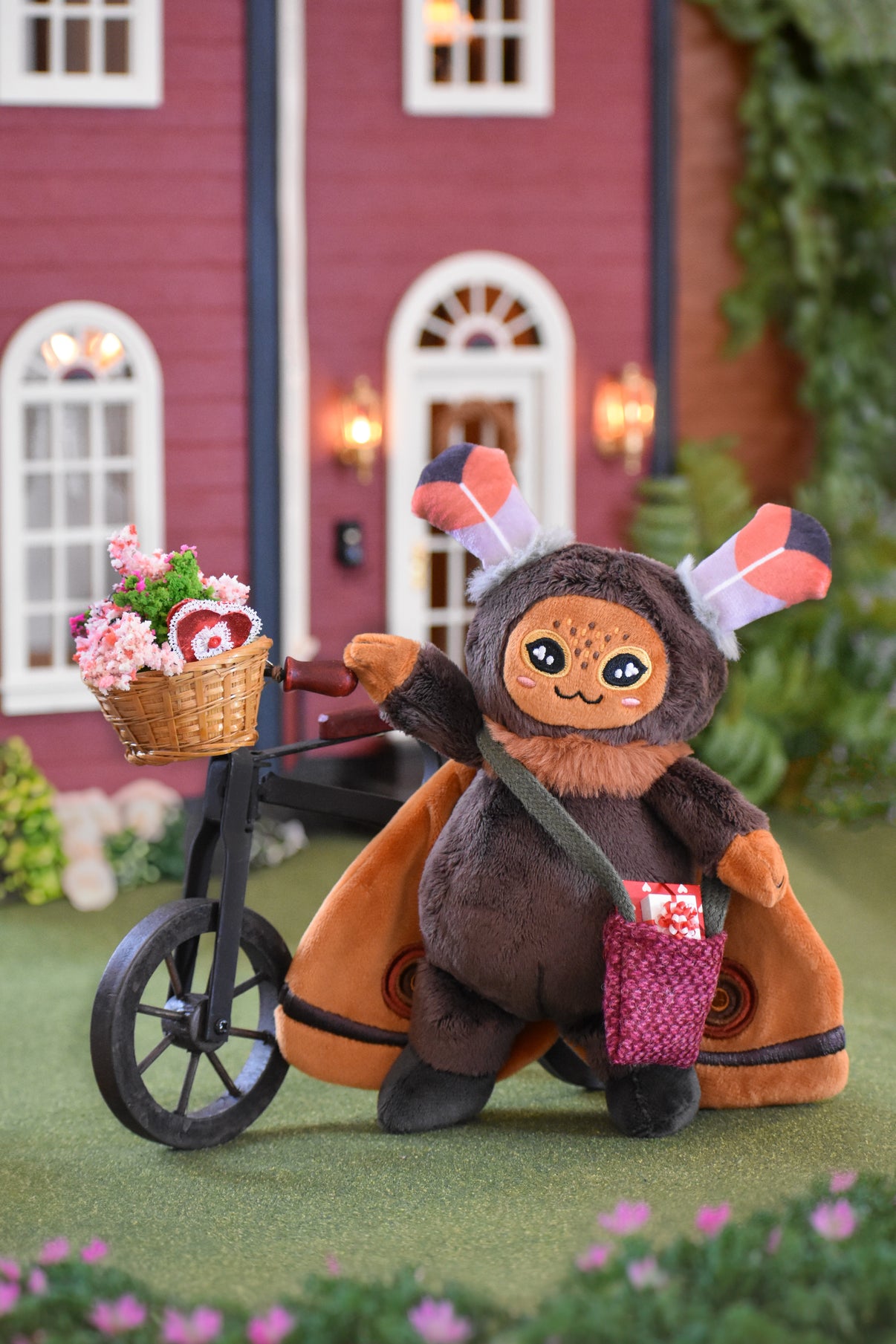 Moth Plushie – Treehouse Creatures